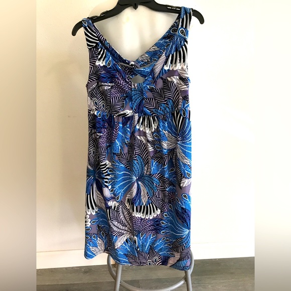 JTB | Dresses | Flattering Summer Dress Fun Back | Poshmark